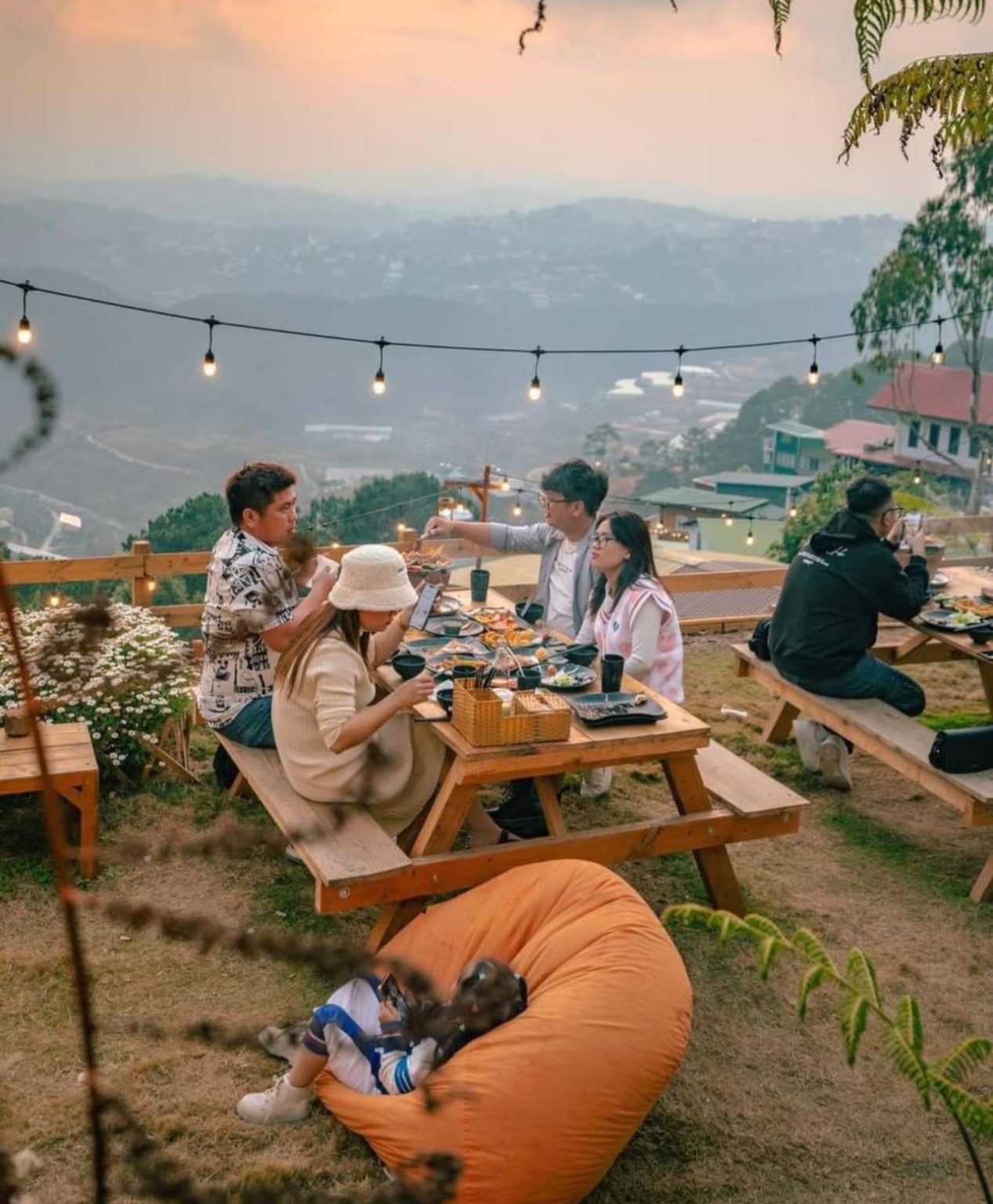 Quán nướng Đà Lạt có view ngắm hoàng hôn cực chill - Hoàng Hôn 3000 - BBQ & More - 1 Phút Đà Lạt